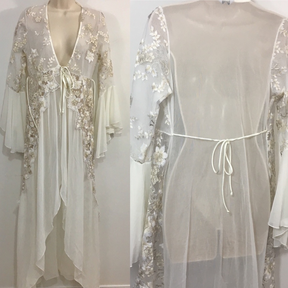 Florelle Sheer Lace And Embroidered Robe Size Sm - Gem